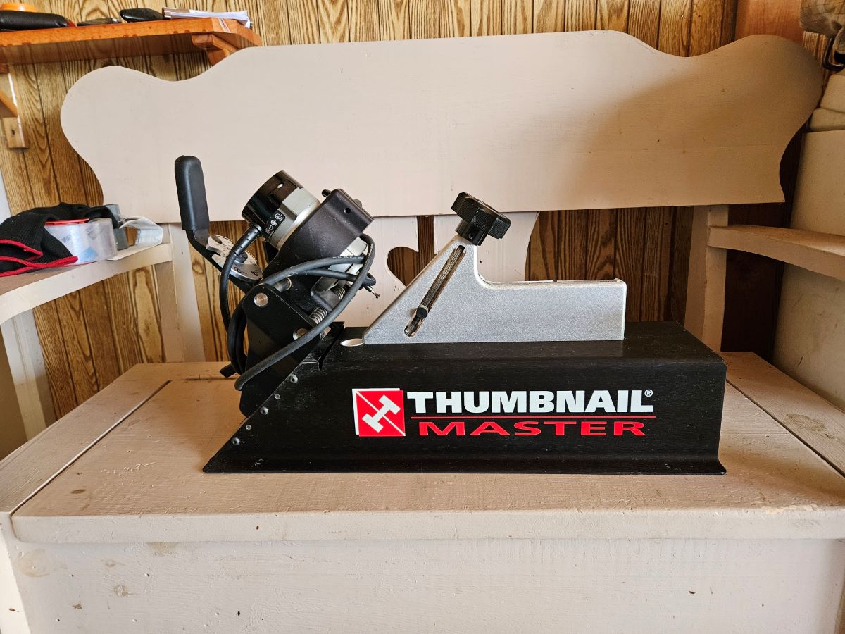 Used C&H Thumbnail Master Router Model TN1000M for Sale