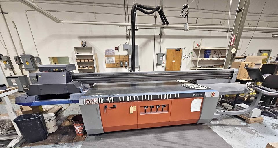 Used Fluid Color R84 4x8' Industrial Flatbed l UV Printer for Sale